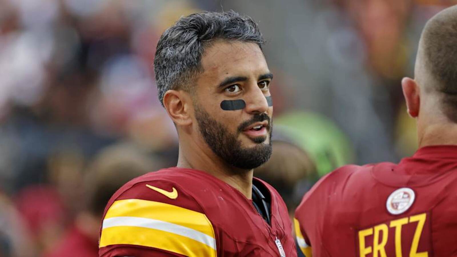 Marcus Mariota's Emotional Moment On Football Journey Shows Leadership ...