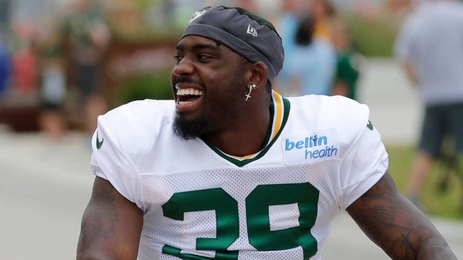 Packers RB Tyler Goodson hits spin button on beautiful TD run | Yardbarker