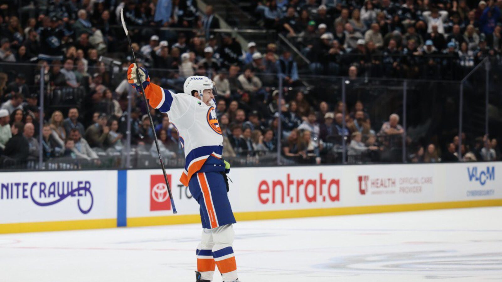 Islanders’ Matthew Schaefer becomes youngest NHLer to score OT goal ...