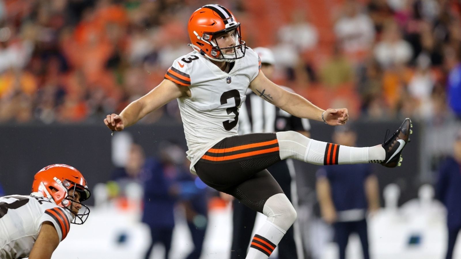 Browns kicker Cade York traded to Commanders for conditional draft pick | Yardbarker
