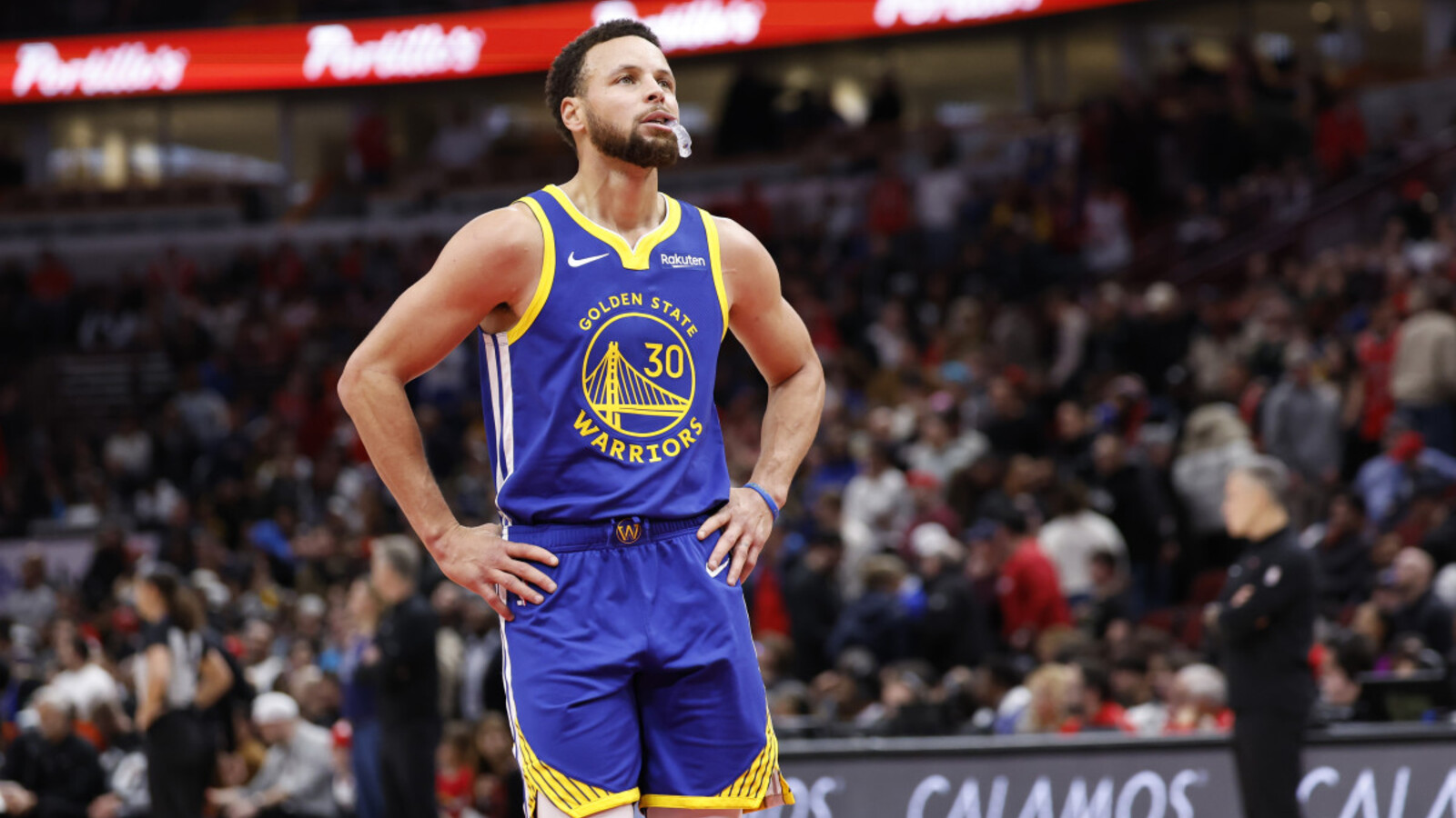 Steph Curry's Unexpected Status vs. Milwaukee Bucks Revealed | Yardbarker