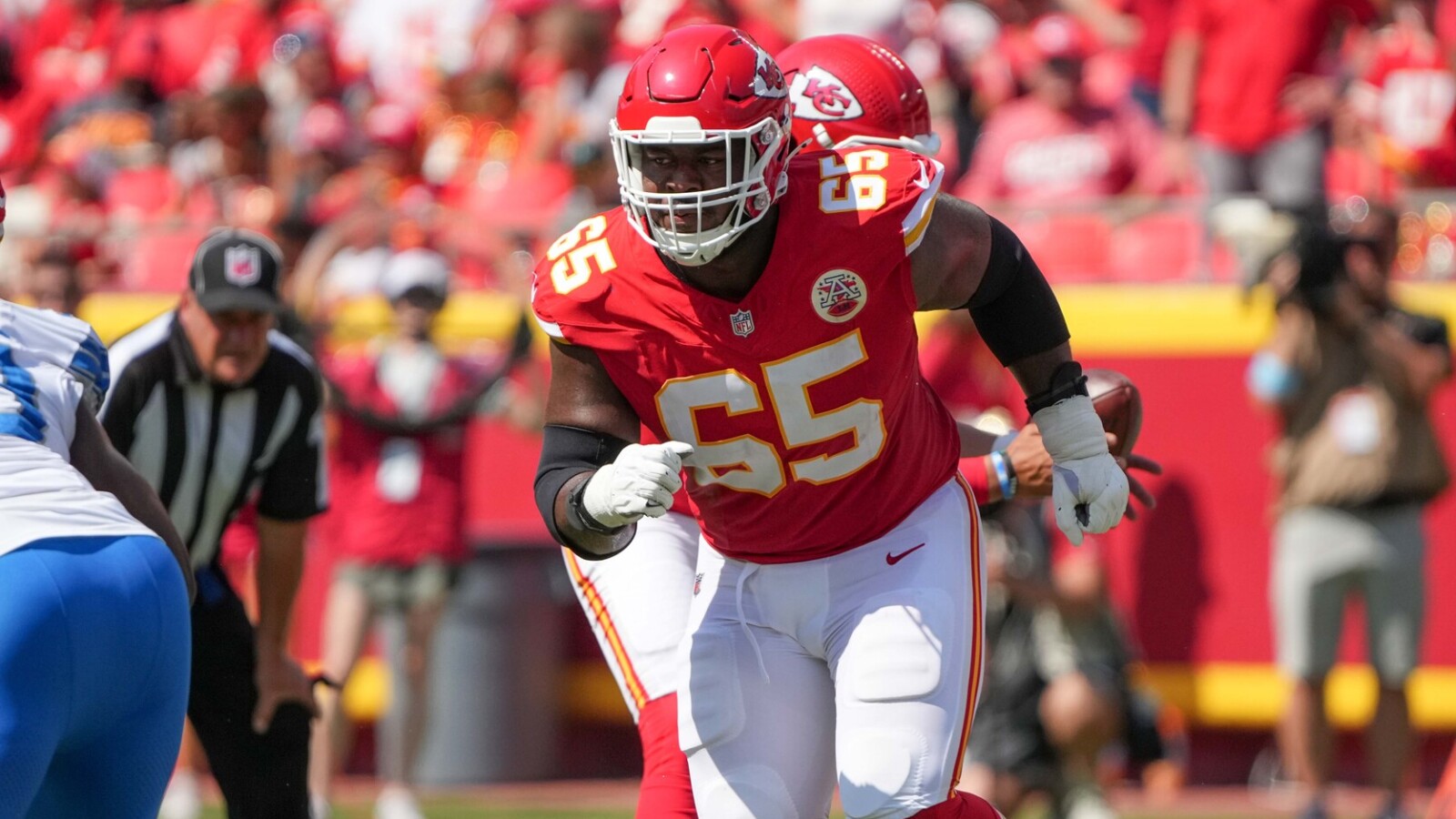 Chiefs still interested in extending starting right guard | Yardbarker