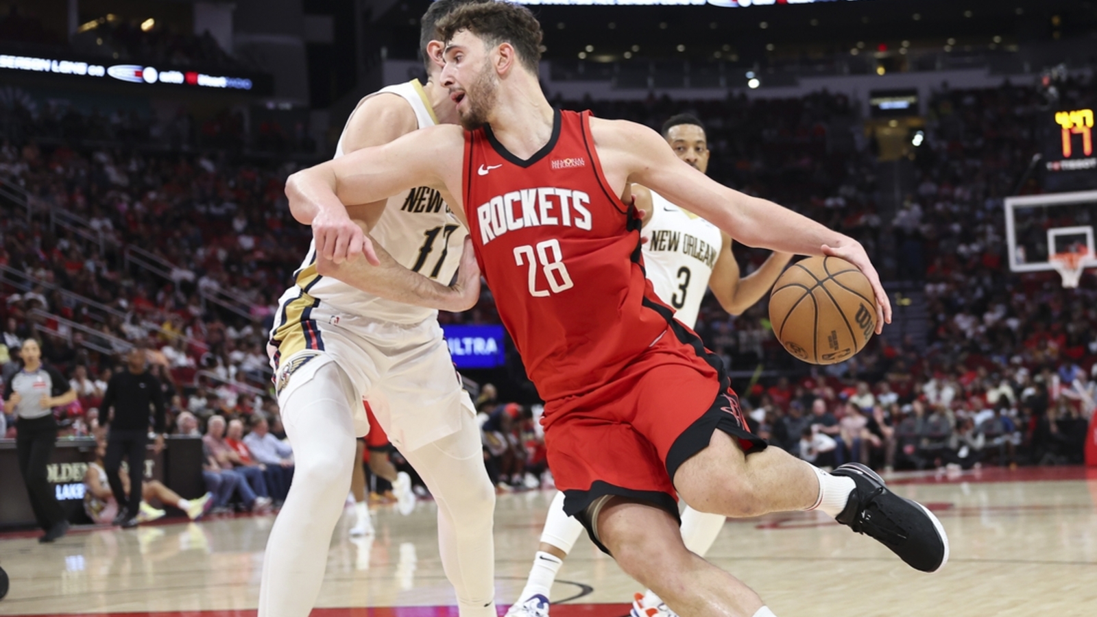 Rockets seeing benefits of two-big lineup ahead of Magic visit | Yardbarker