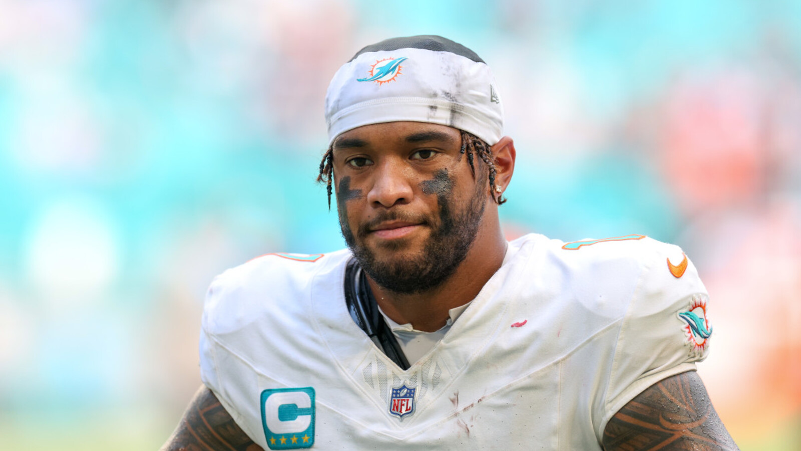 Former Dolphins Tight End Sounds the Panic Button On Tua Tagovailoa | Yardbarker