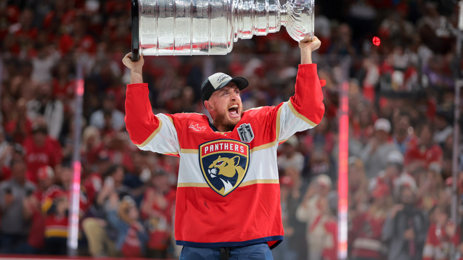 Nate Schmidt Signs Three-Year Deal with Utah Mammoth | Yardbarker