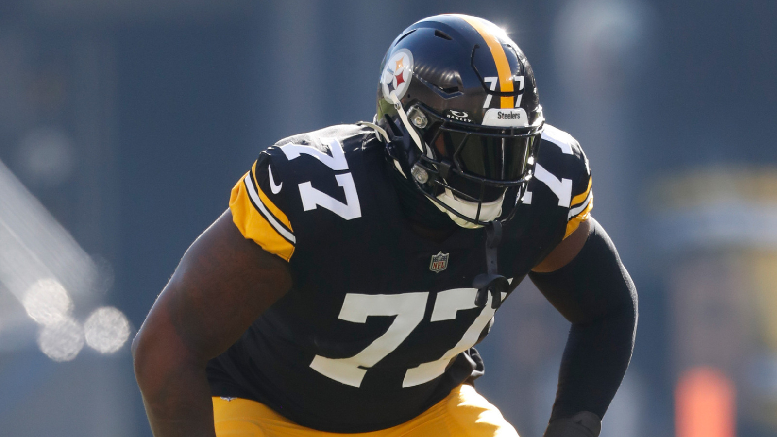 Steelers' Broderick Jones addresses tackling Aaron Rodgers | Yardbarker