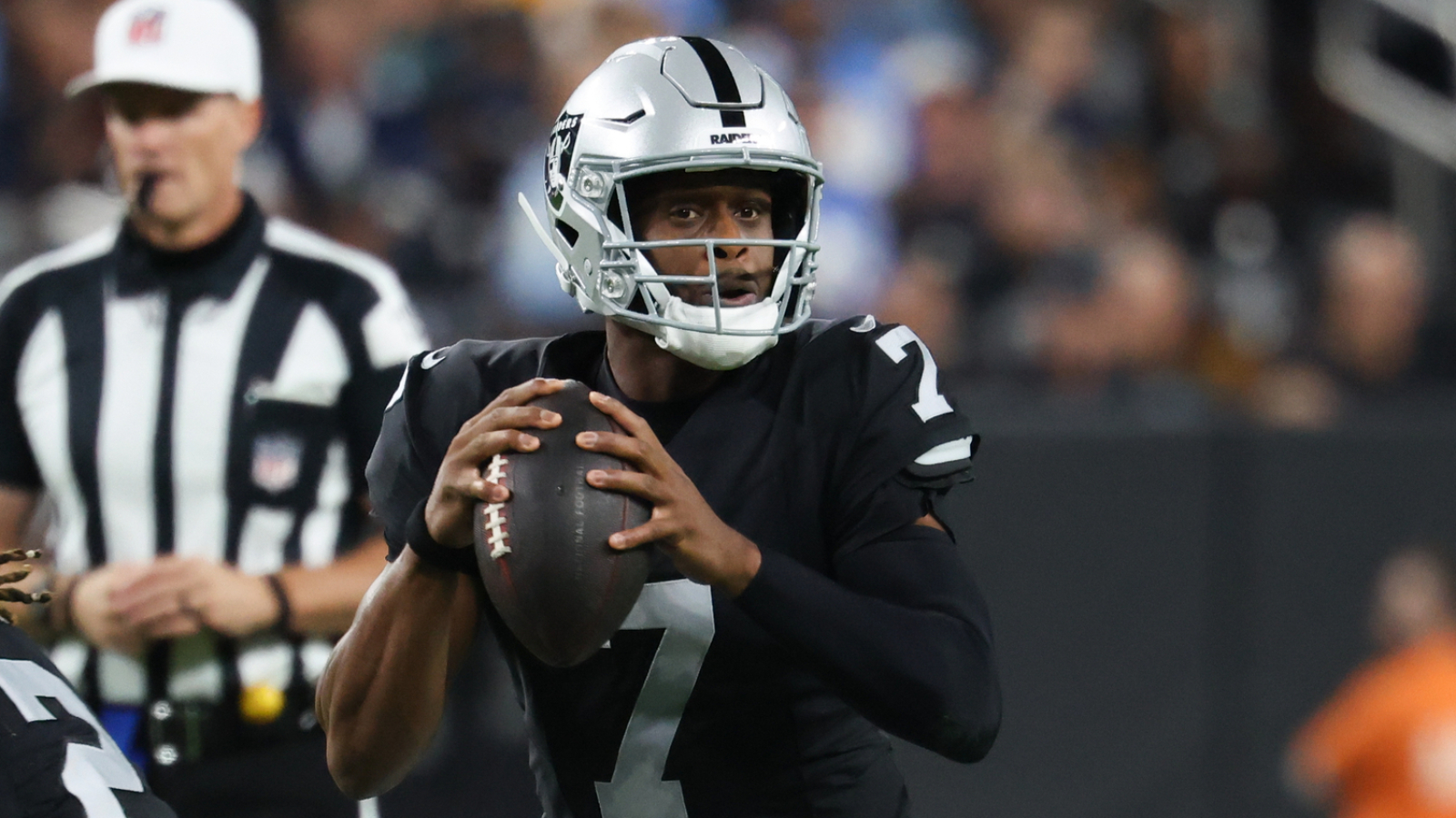 Las Vegas Raiders Quarterback Geno Smith Unravels Against the Los ...