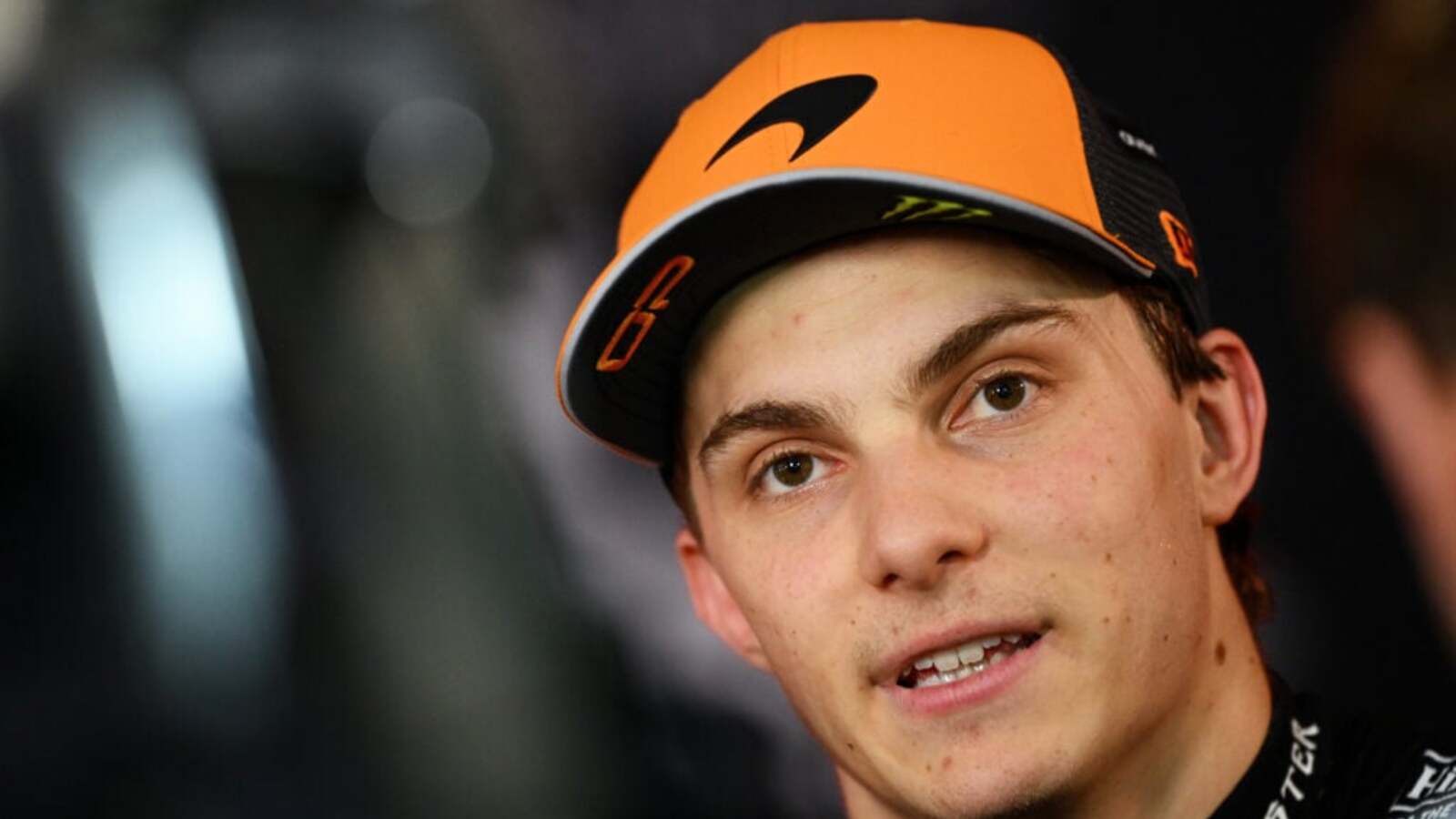 Oscar Piastri sets timeline for McLaren decision as Ferrari and Red ...