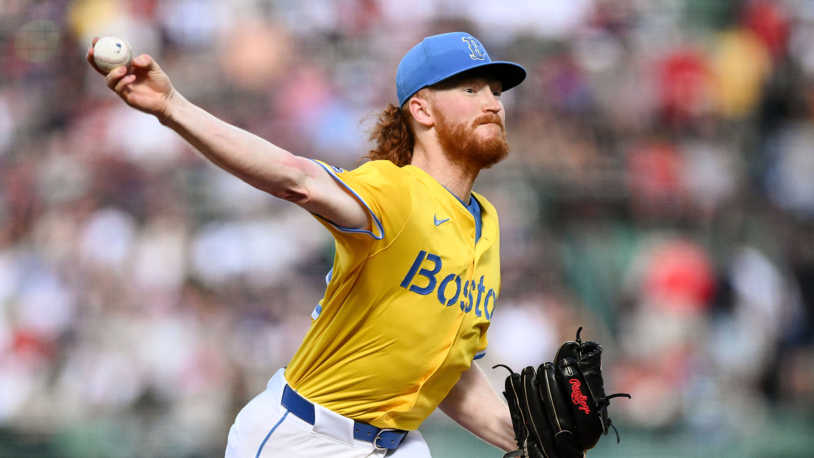 Dustin May 'fully back to normal' after elbow injury | Yardbarker