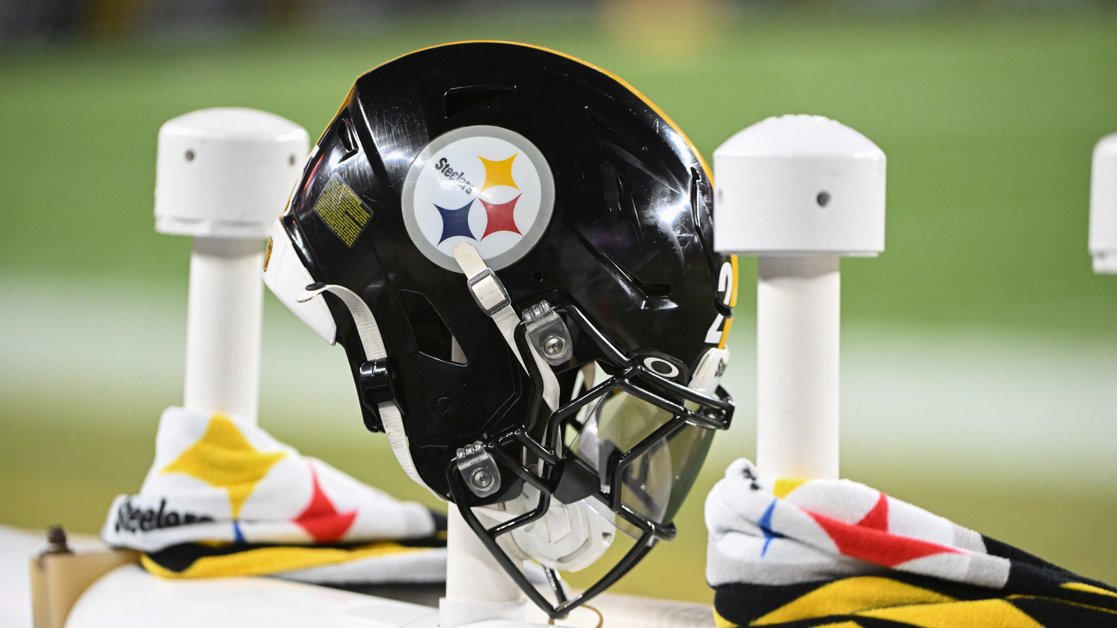 Steelers Snag Ohio State Star WR in Mock Draft | Yardbarker