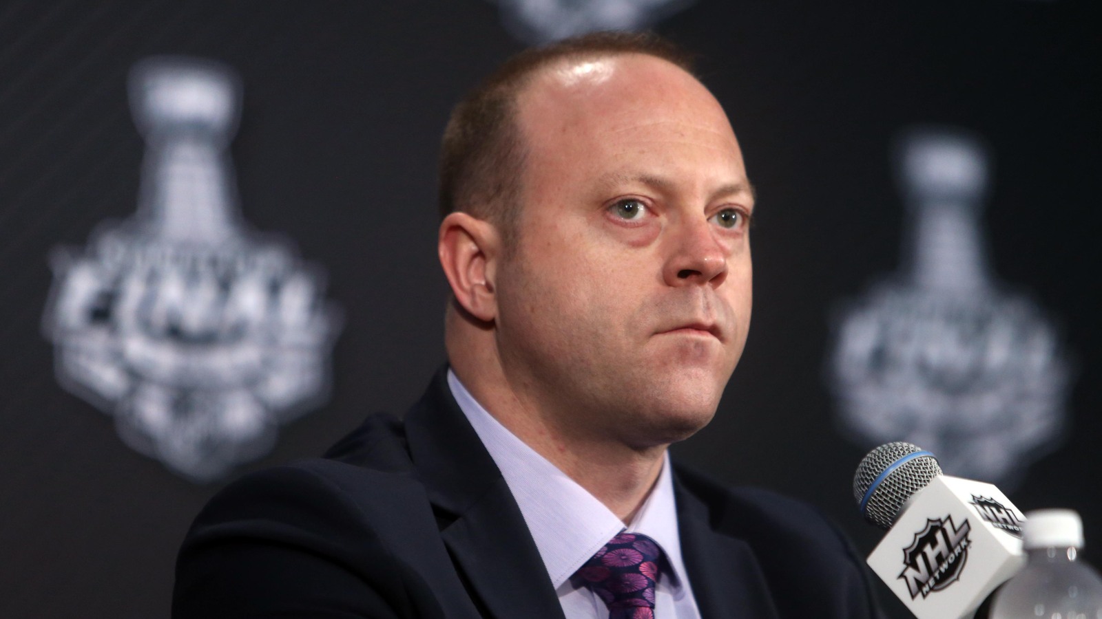 Oilers fans' petition to fire Stan Bowman gains traction | Yardbarker