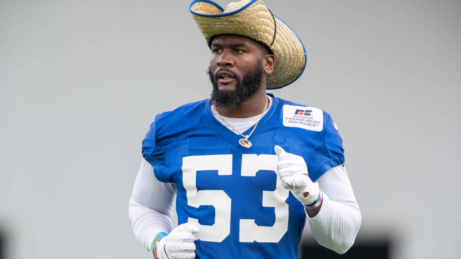 Colts LB Darius Leonard projected to sign record-breaking contract ...