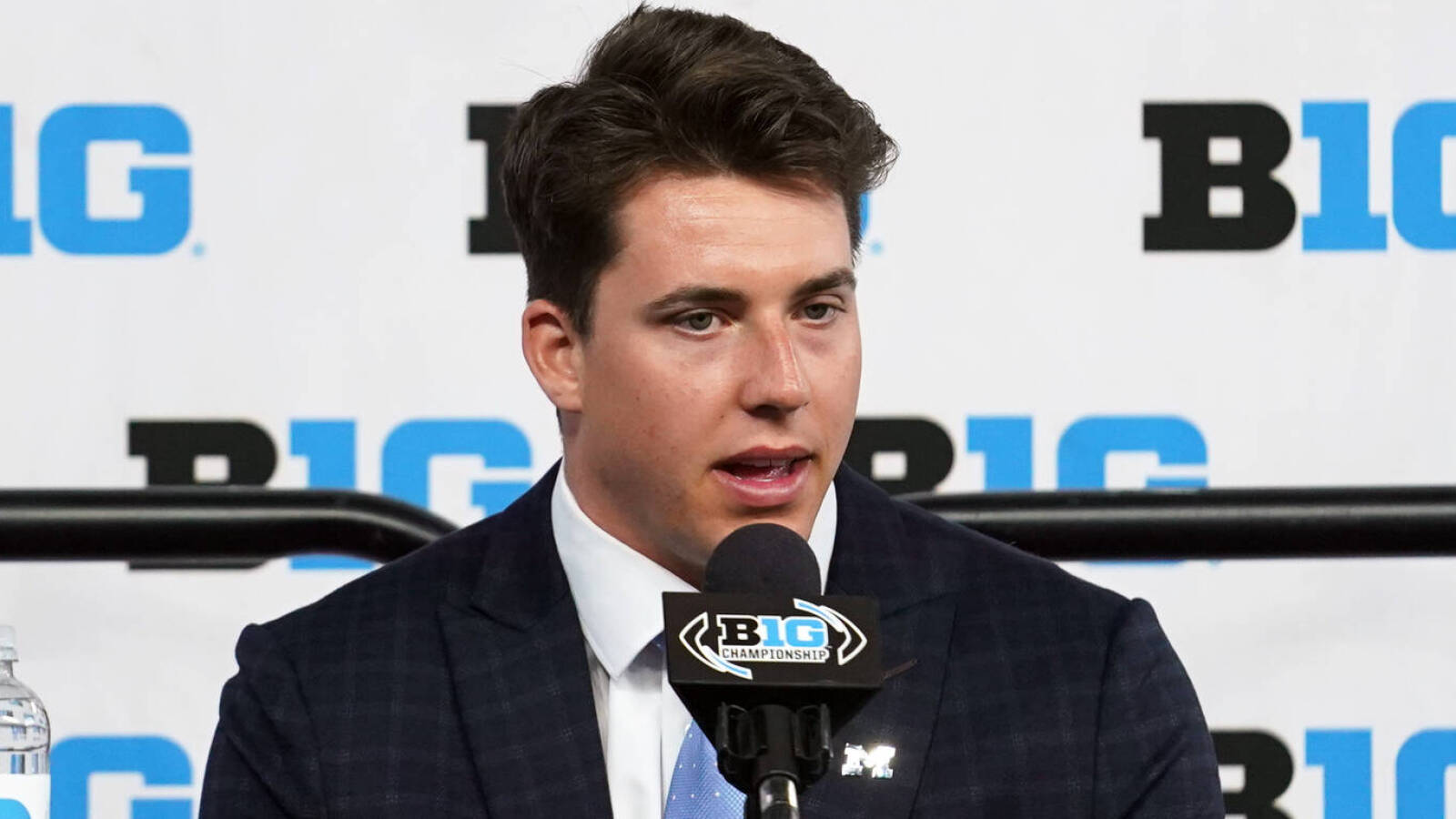 Cade McNamara wants to 'flip the script' on Iowa's offensive woes ...