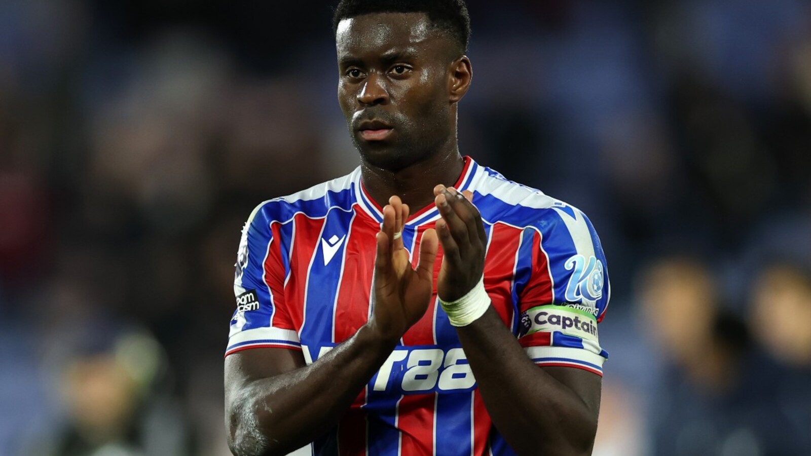 ‘Still leading the race’ – Journalist names Liverpool as favourites to ...