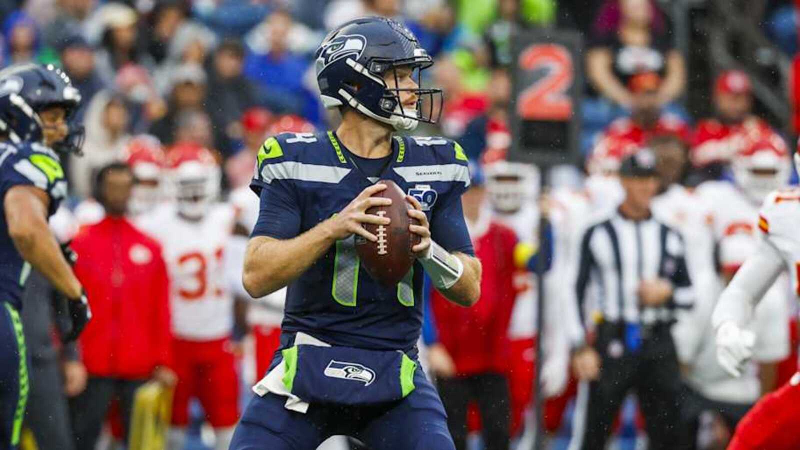 PFF analyst details Seahawks QB Sam Darnold's biggest weakness | Yardbarker