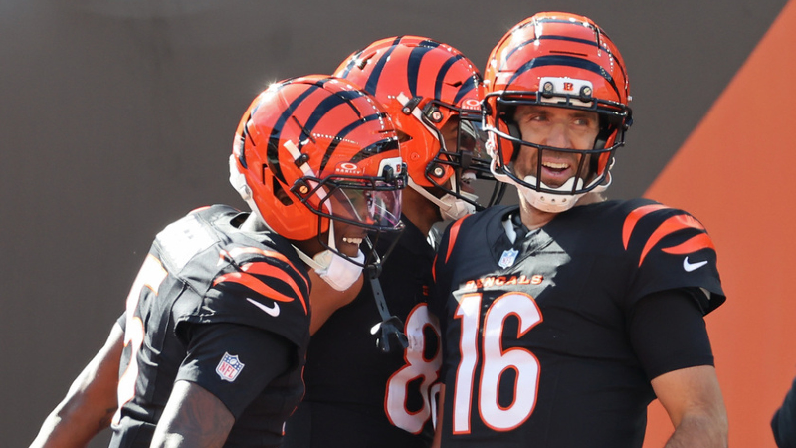 The 'Oldest starting QB by NFL team' quiz | Yardbarker