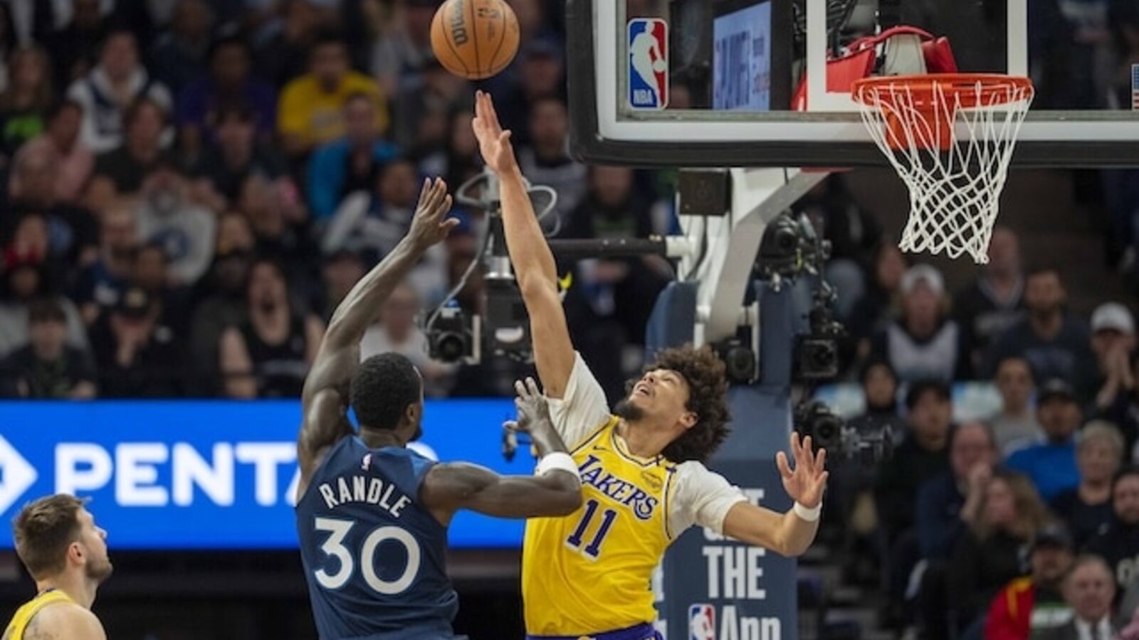 JJ Redick Still Believes In Jaxson Hayes But Doesn’t Rule Out Benching ...