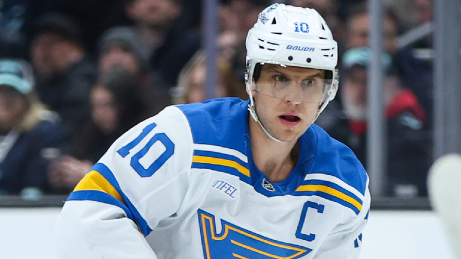 Blues sending captain Brayden Schenn to Islanders in major trade ...