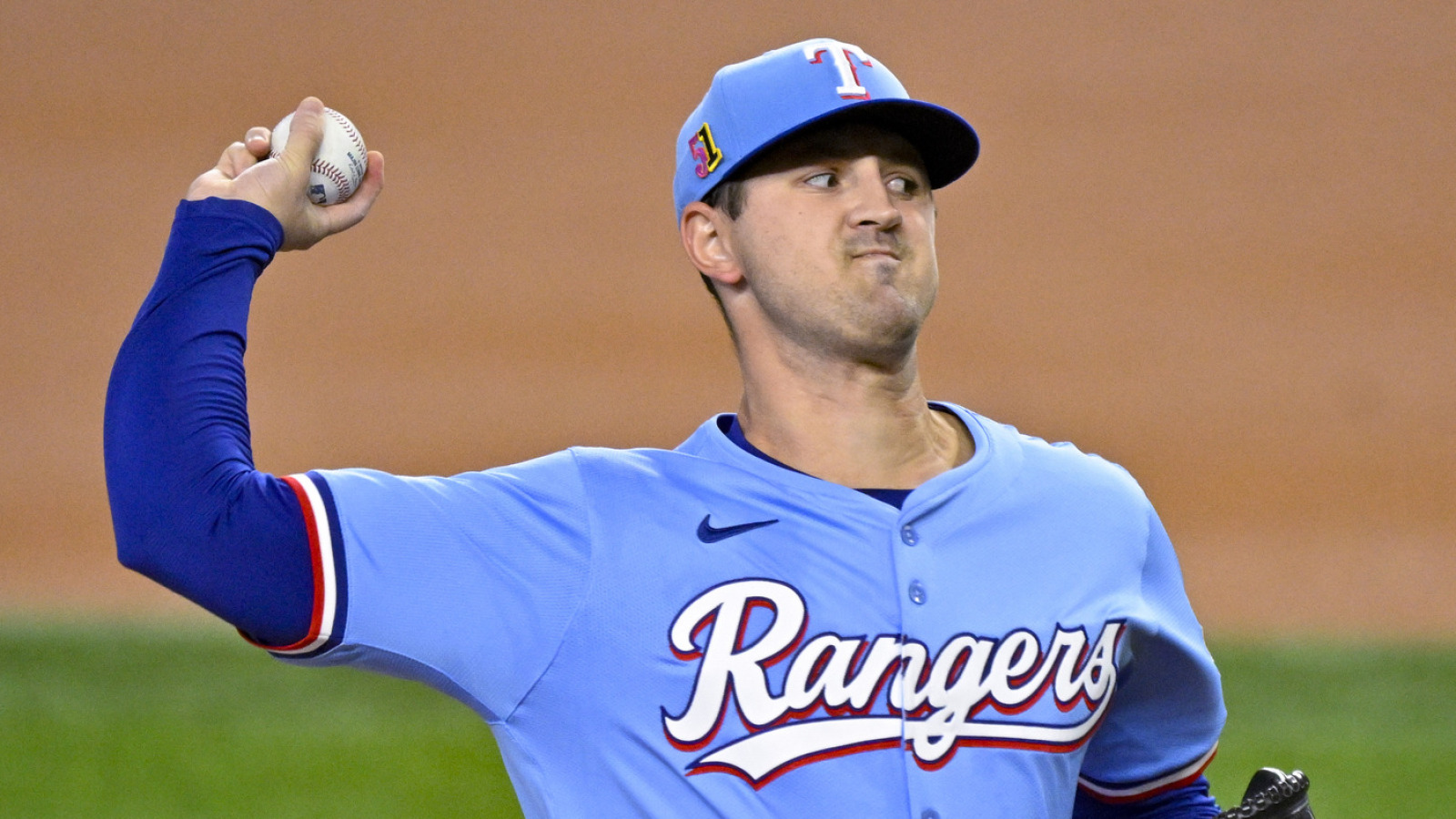 Rangers to place veteran righty on 15-day IL | Yardbarker
