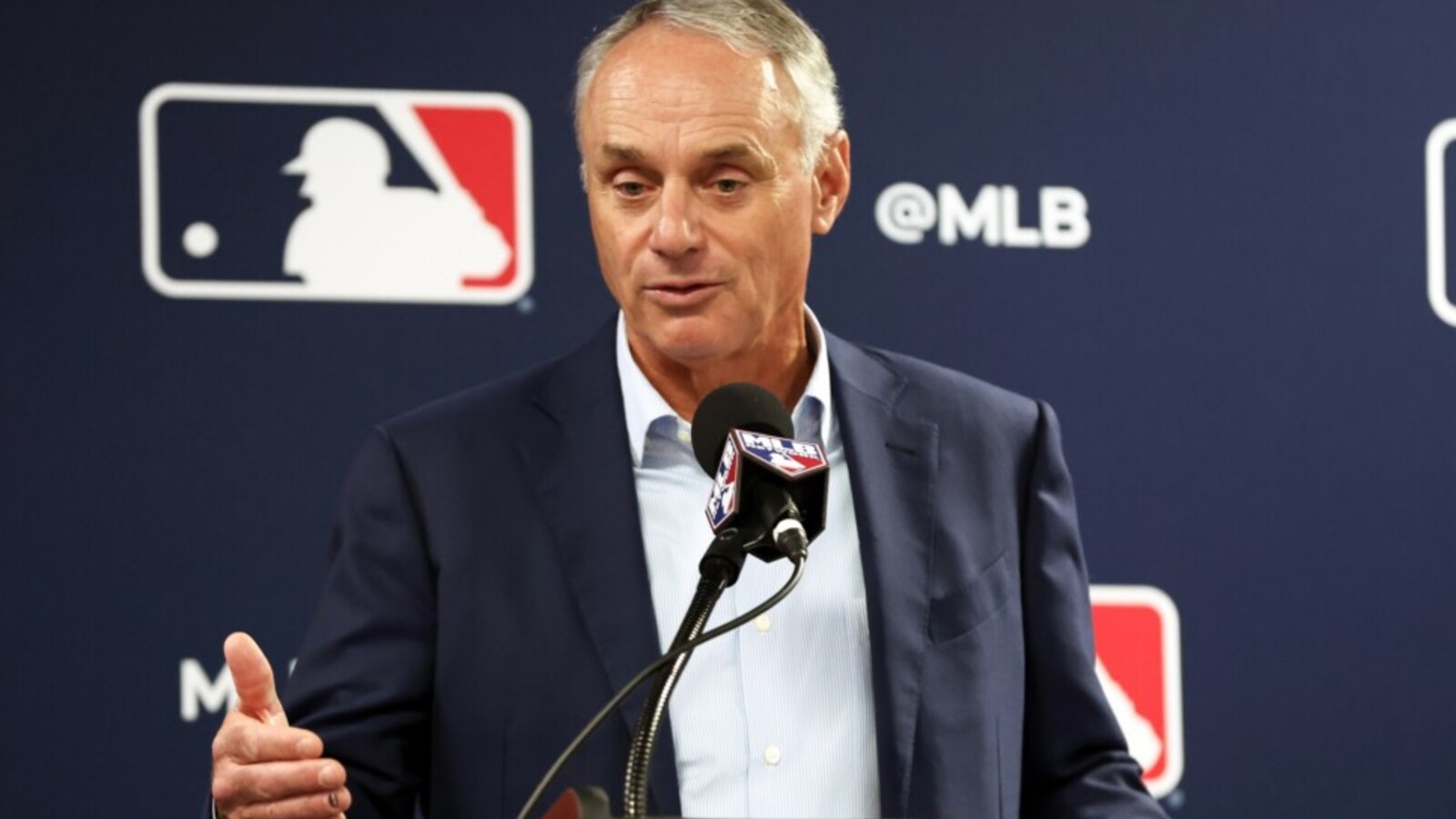 MLB Commissioner Rob Manfred Wants To Incentivize Pitchers Going Deep ...