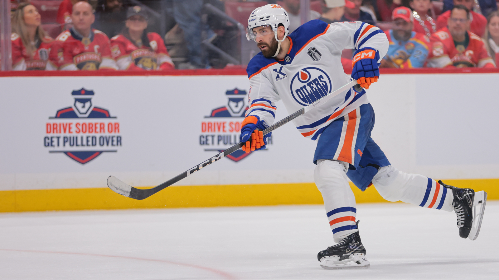 Oilers Sign Evan Bouchard to Controversial 4-Year Extension | Yardbarker