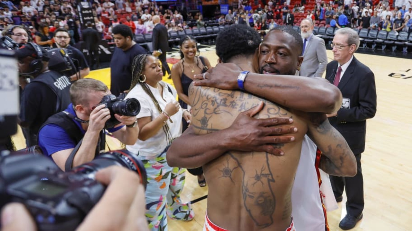 Udonis Haslem Reacts To Exciting Dwyane Wade Report | Yardbarker
