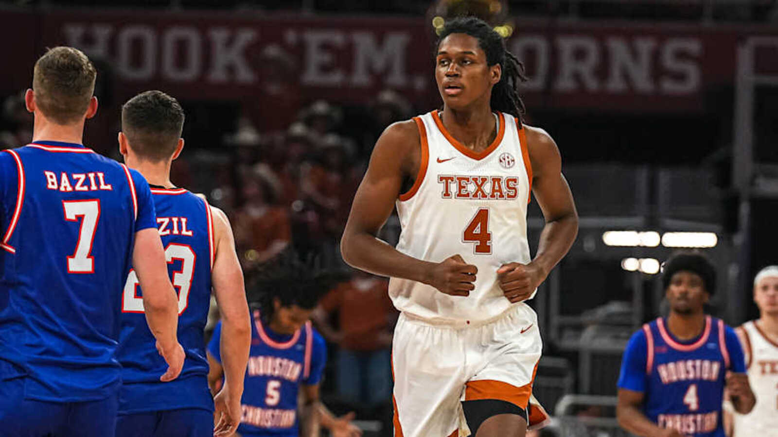 Texas Longhorns 3-Star Forward Enters Transfer Portal | Yardbarker