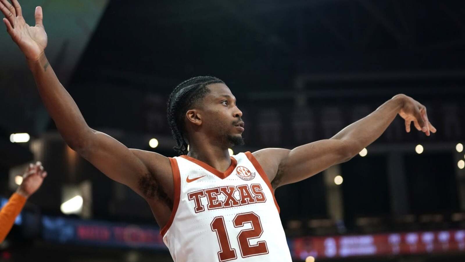 Texas welcomes struggling UMES before opening SEC slate | Yardbarker