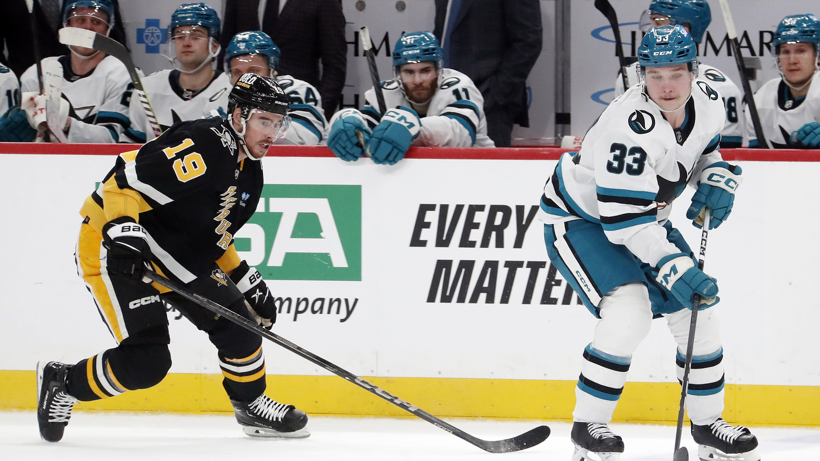 Penguins Grades: Grinders Shine vs. Sharks, Pens Not Dead Yet | Yardbarker