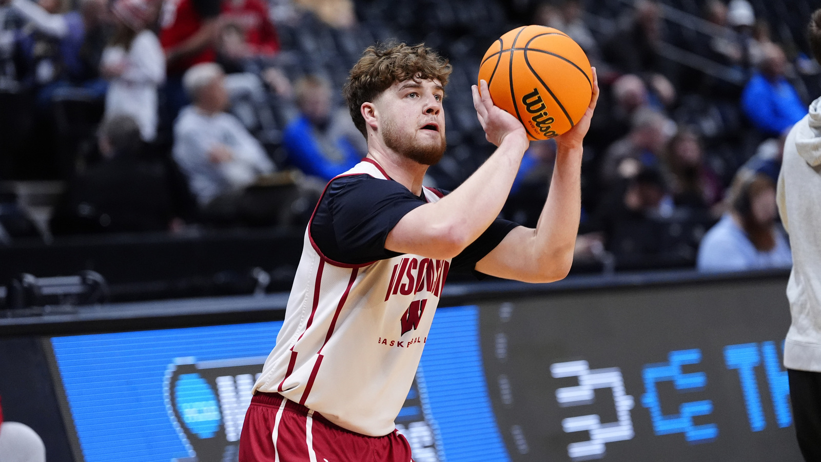 Max Klesmit Ends 'Life Changing' College Basketball Career | Yardbarker