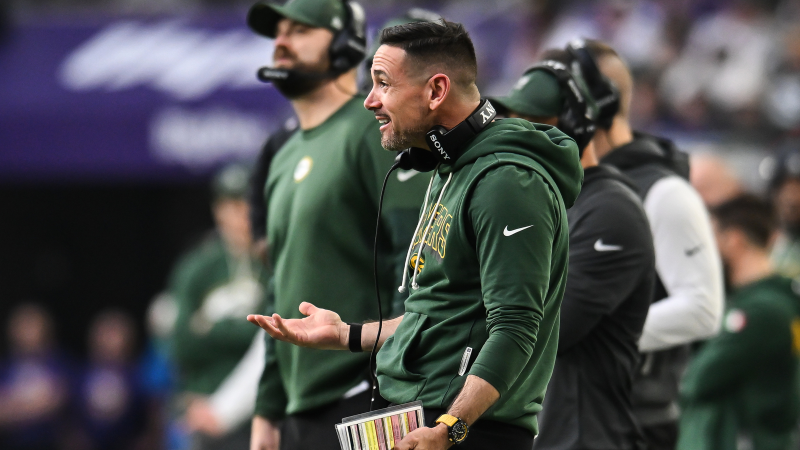 Packers Limp into Playoffs as Vikings End Season on High Note | Yardbarker