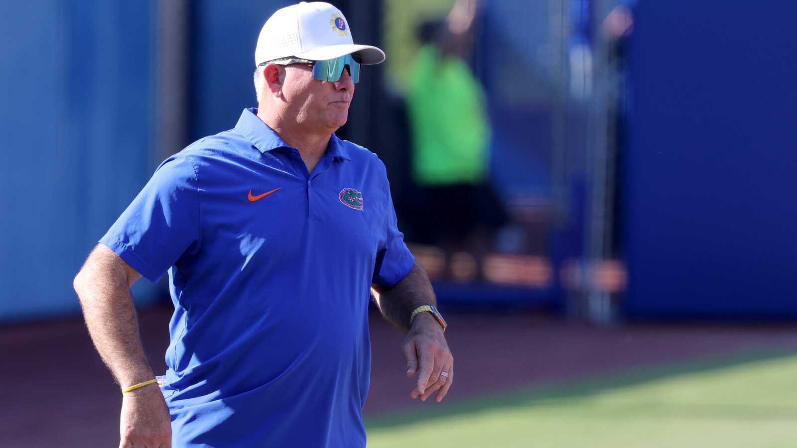 Florida coach Tim Walton gets ejected for epic meltdown | Yardbarker