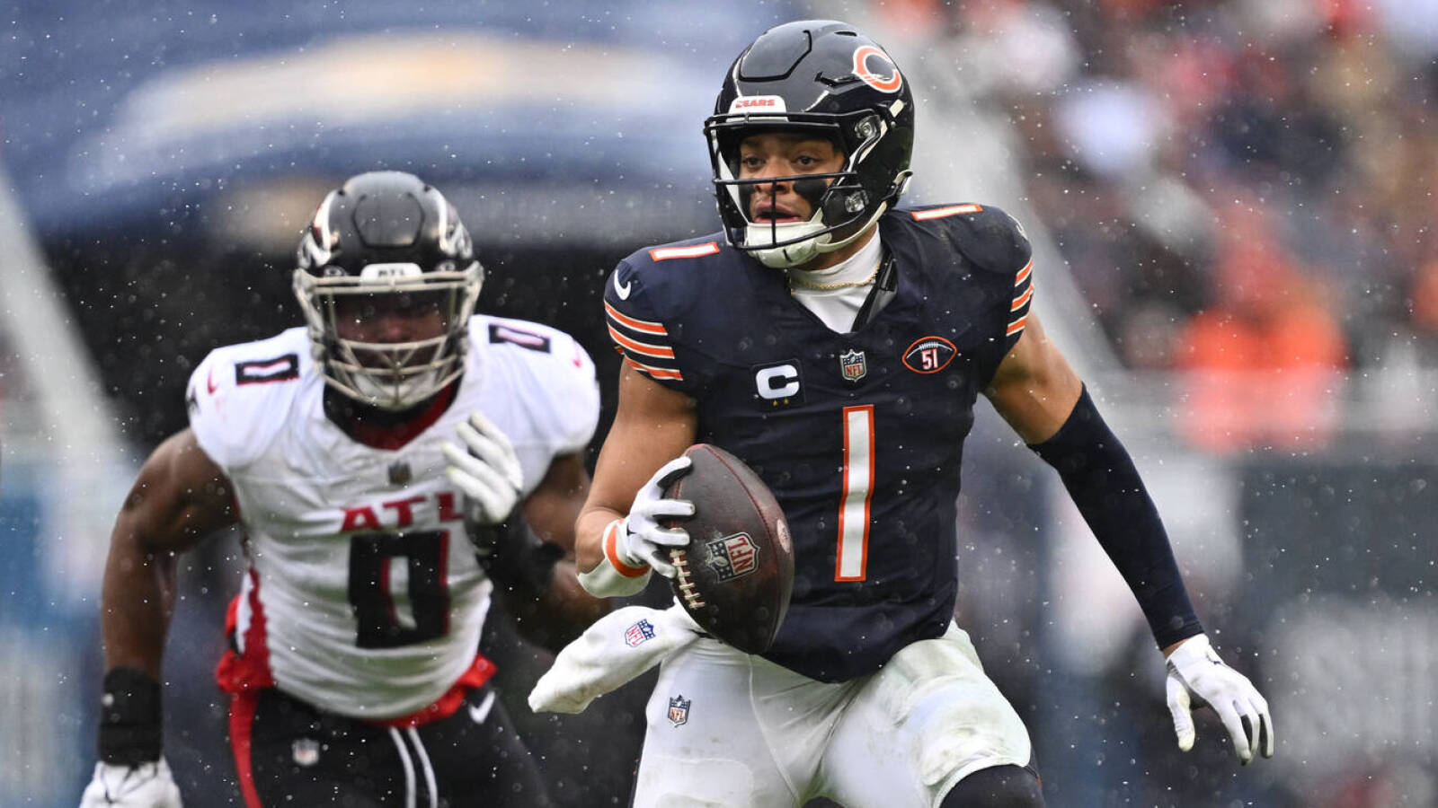 Watch: Bears fans send message to Justin Fields | Yardbarker