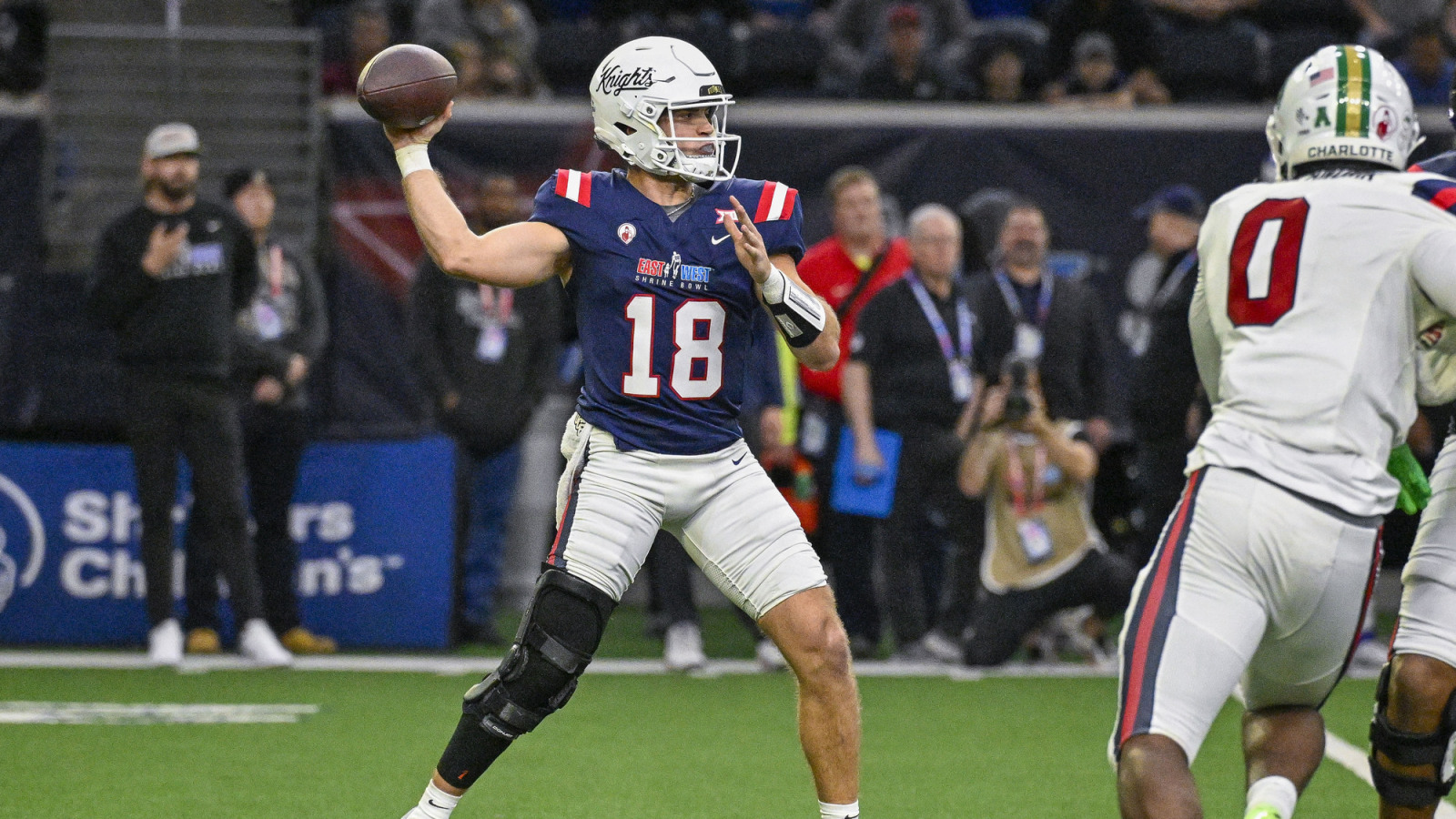 Steelers' Rookie John Rhys Plumlee Shines In New Position | Yardbarker