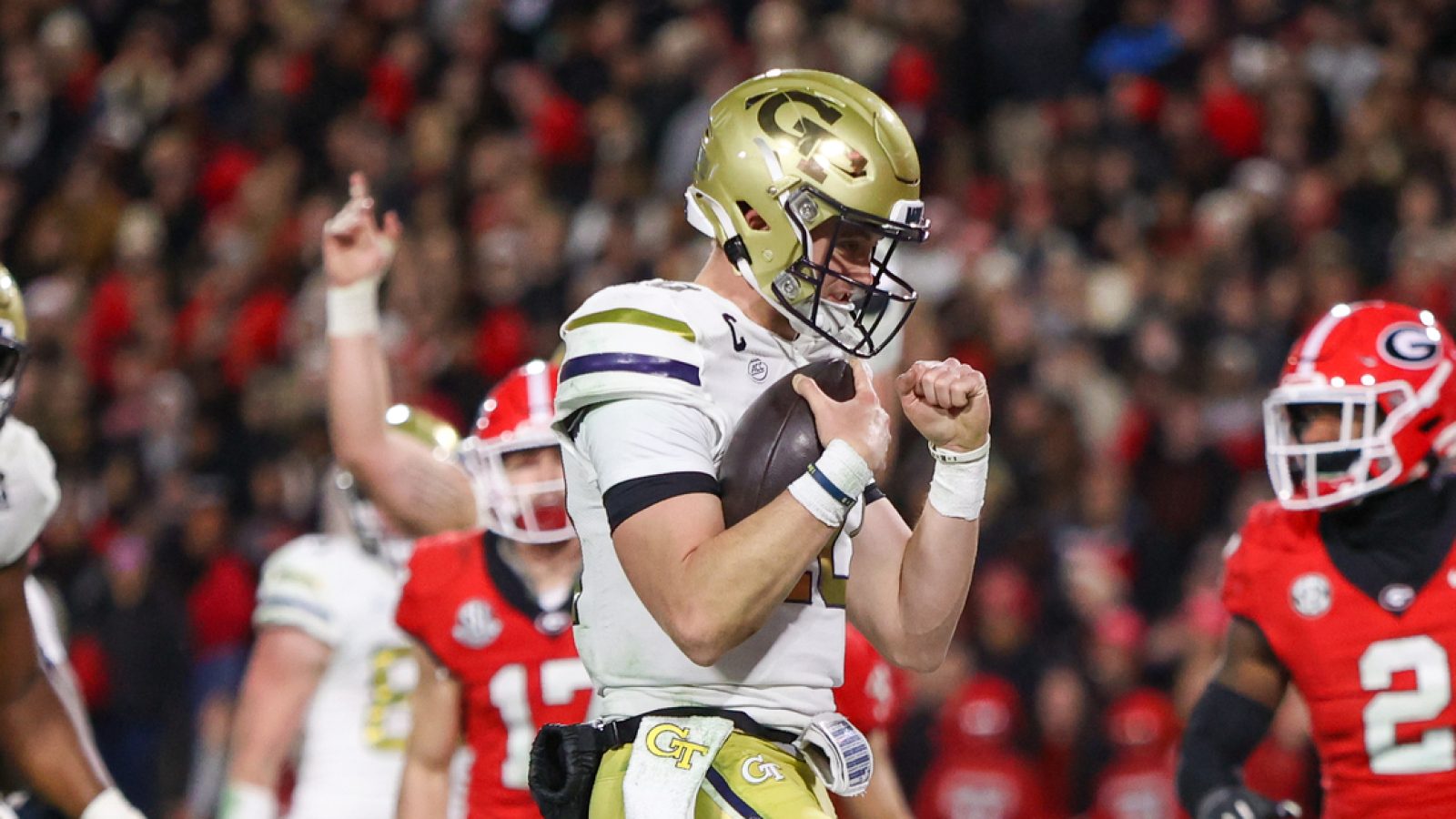 Watch: Remarkable Haynes King effort propels Georgia Tech to surprising ...