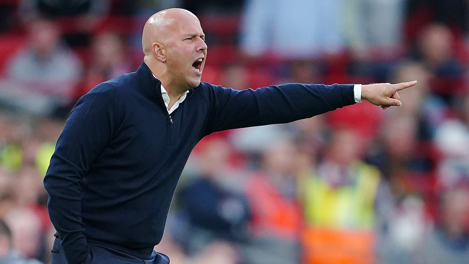 Arne Slot gives typically honest assessment of Erik ten Hag ahead of ...