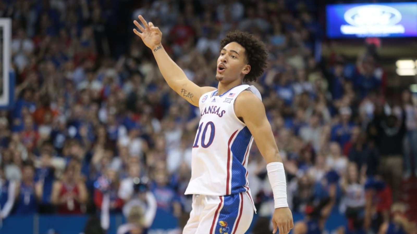 Wilson Powers Jayhawks to Dominant Victory Over Bison 82-59 | Yardbarker