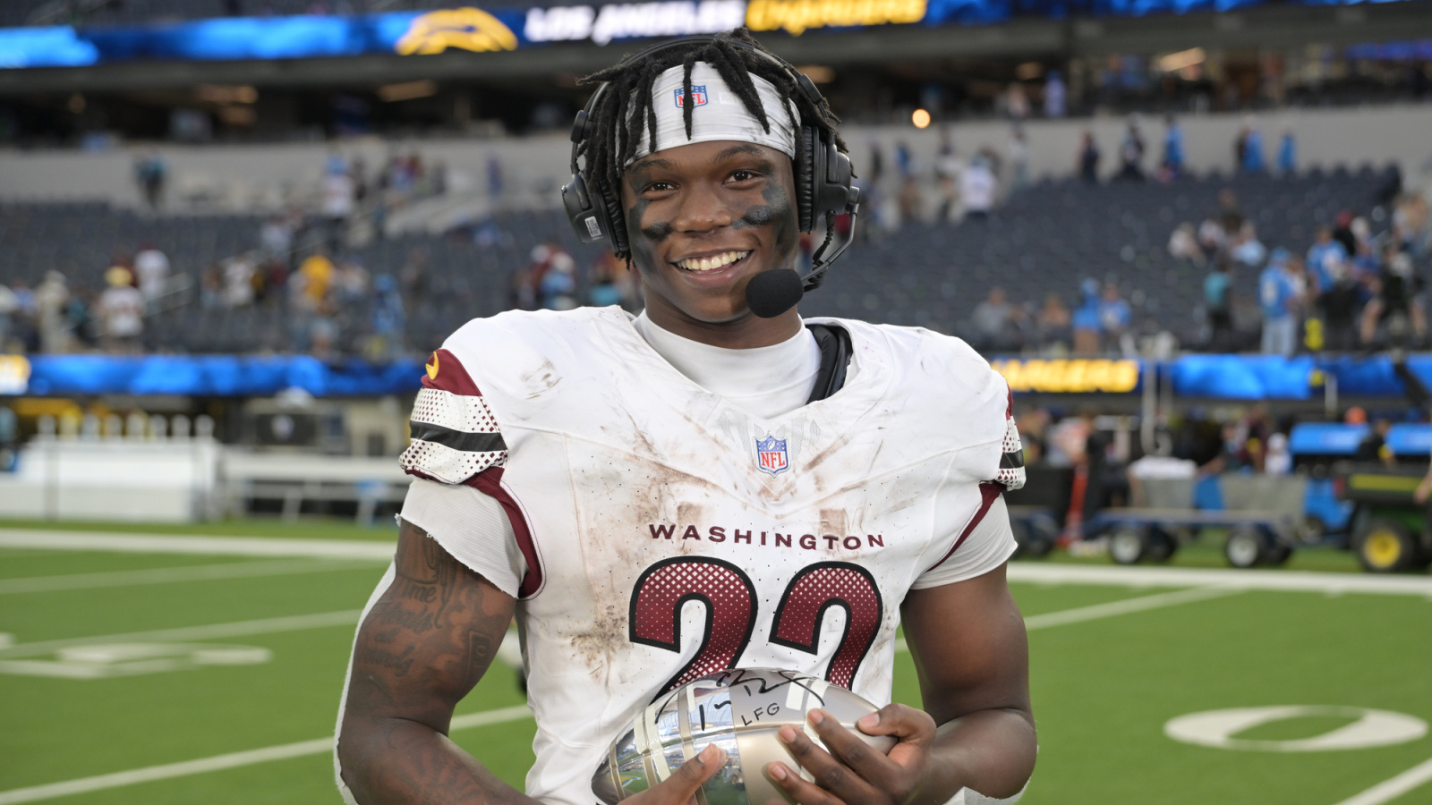 Jacory Croskey-Merritt Has Taken Over As Commanders’ True RB1 | Yardbarker