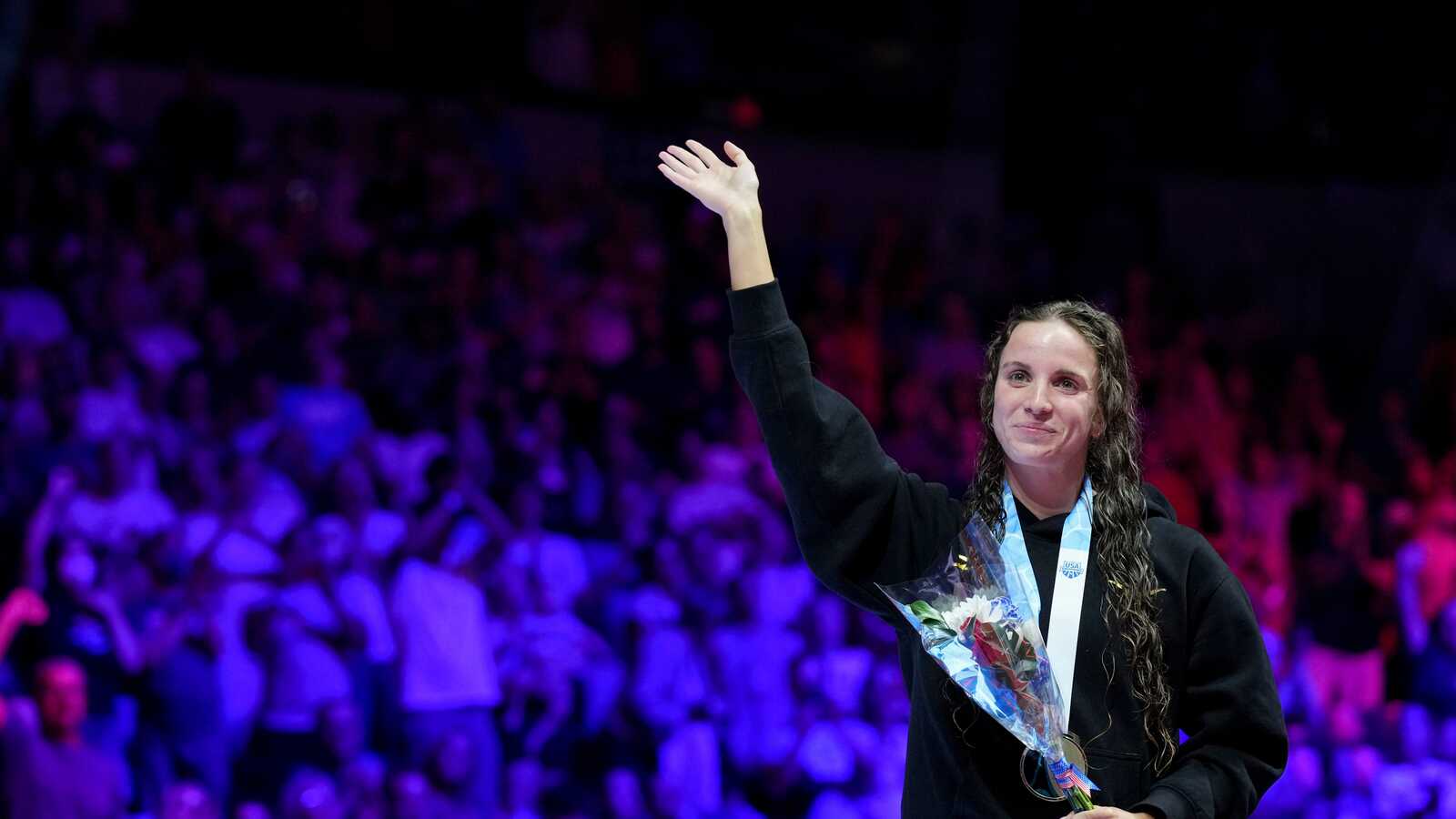 Former Stanford swimmer Regan Smith sets 100-meter backstroke world ...
