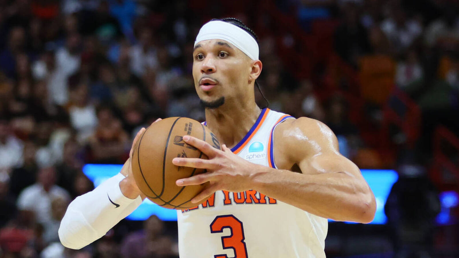 Watch: Knicks' Josh Hart ejected vs. Bulls for head kick | Yardbarker