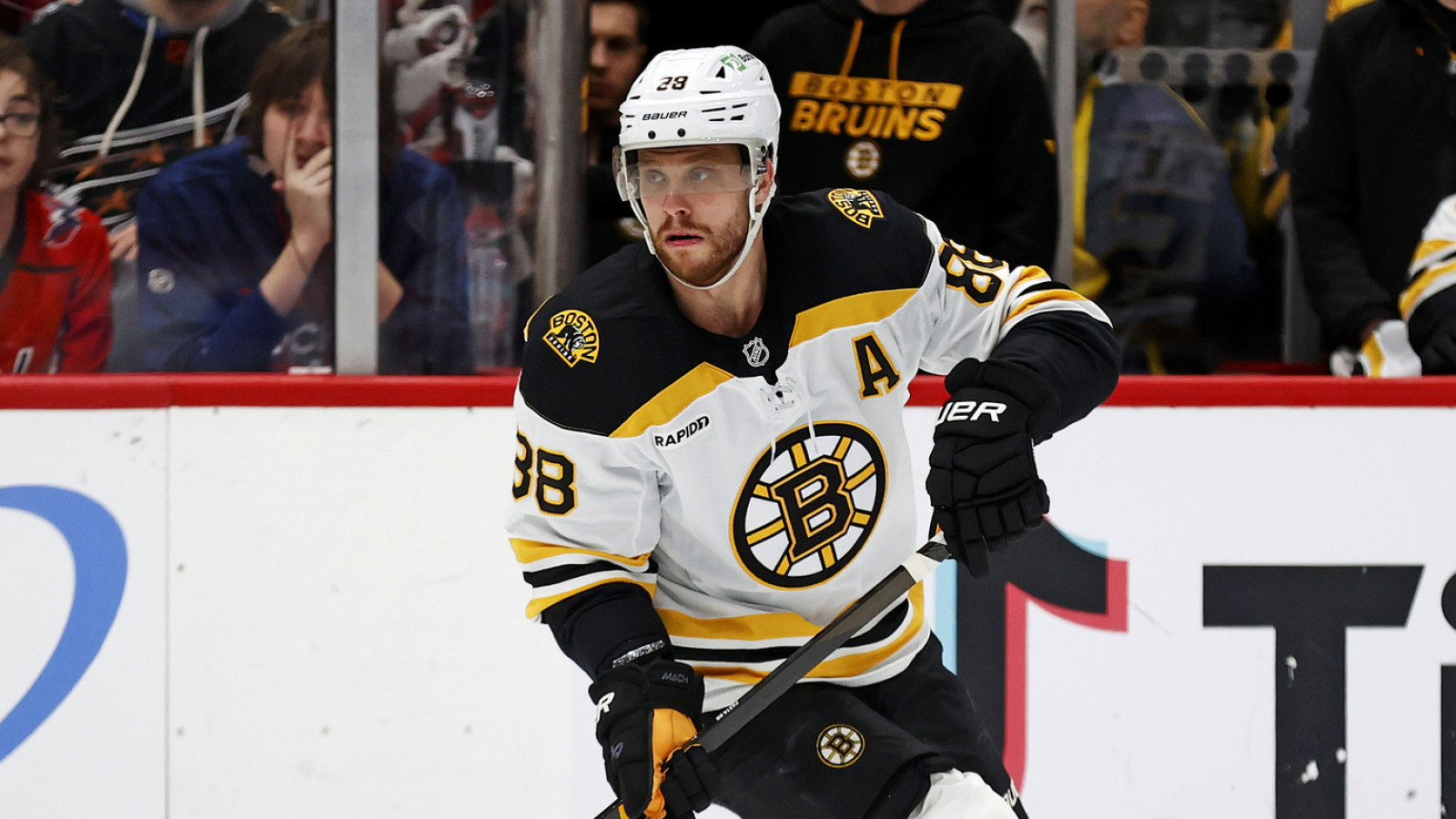 Bruins Rout Rangers With Hat Trick From David Pastrnak | Yardbarker