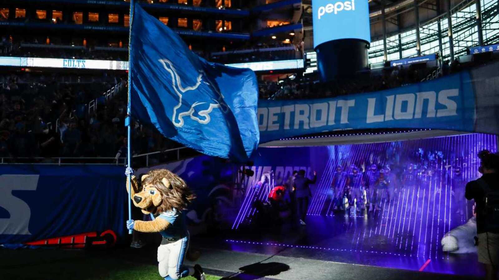 Lions fans have a chance to break a world record on Sunday night ...