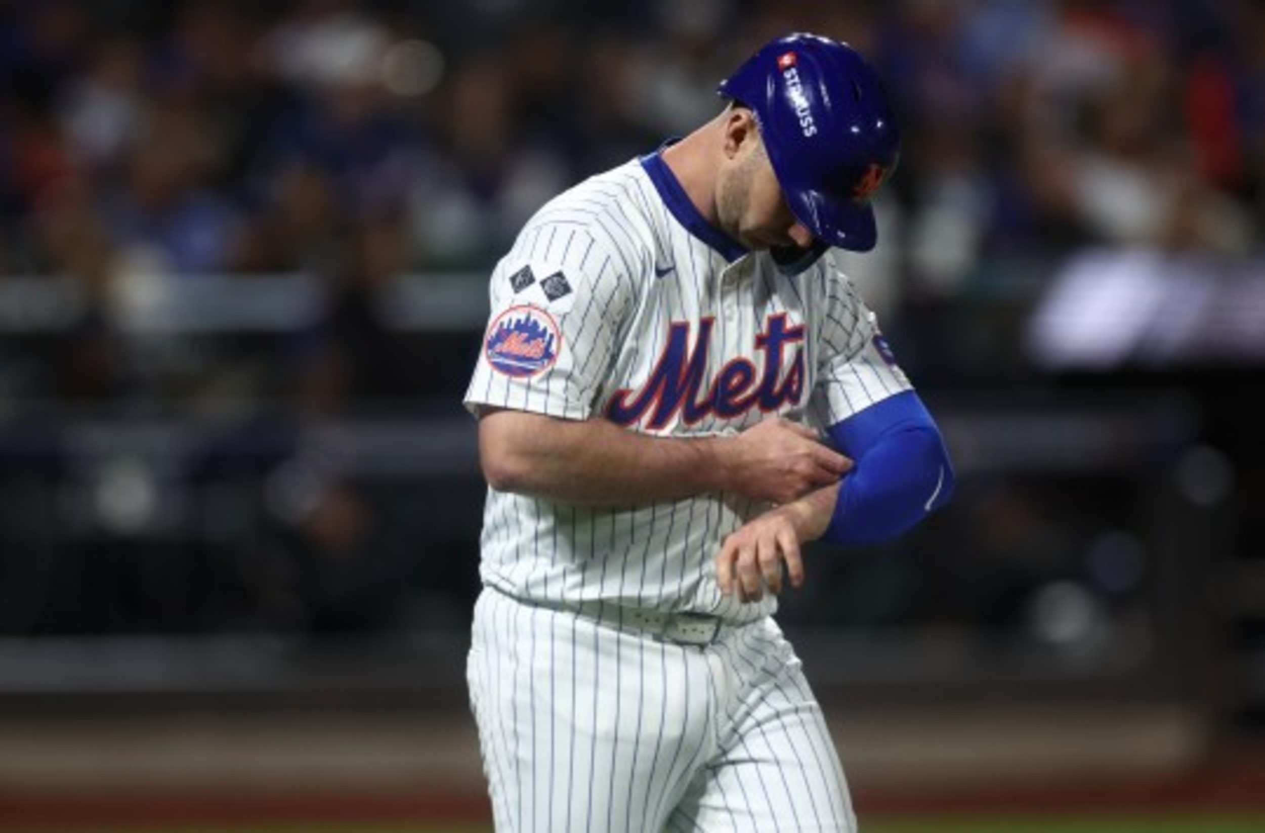 Mets are playing a wildly risky game with ‘perfect fit’ infielder | Yardbarker