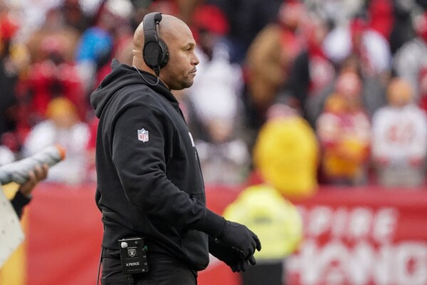 Week 18 Still Matters for Future of the Raiders | Yardbarker