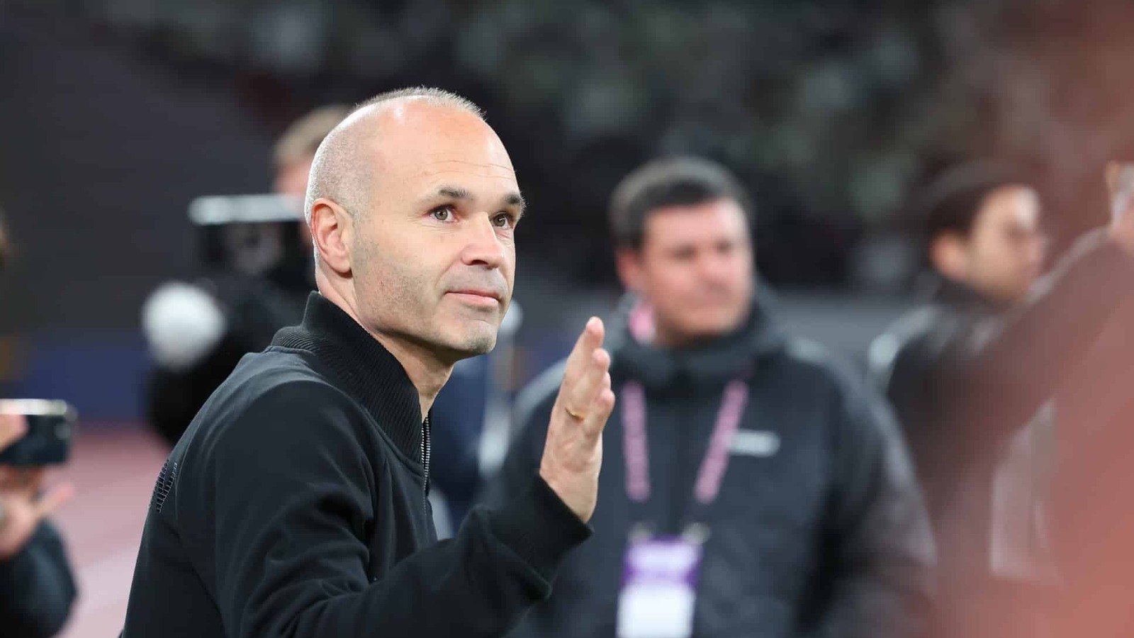 Andres Iniesta Declares Desire To Retire October 8 | Yardbarker