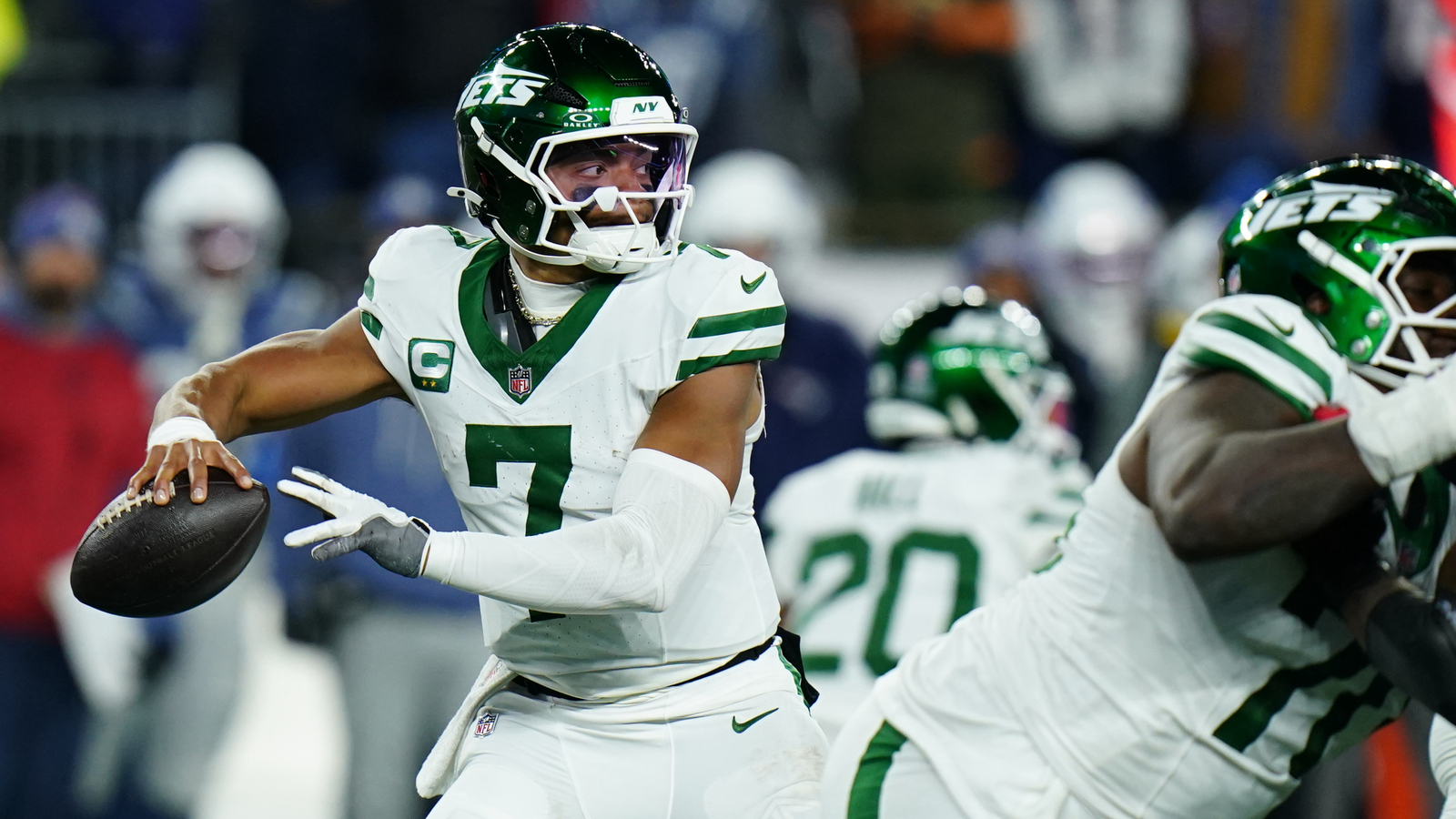 Willie Colon: Justin Fields is not an NFL Quarterback | Yardbarker