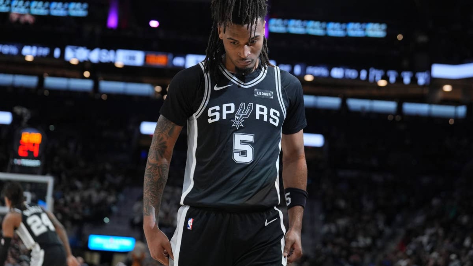 Stephon Castle Tossed Paige Bueckers' Thunder Shirt After Spurs Win ...
