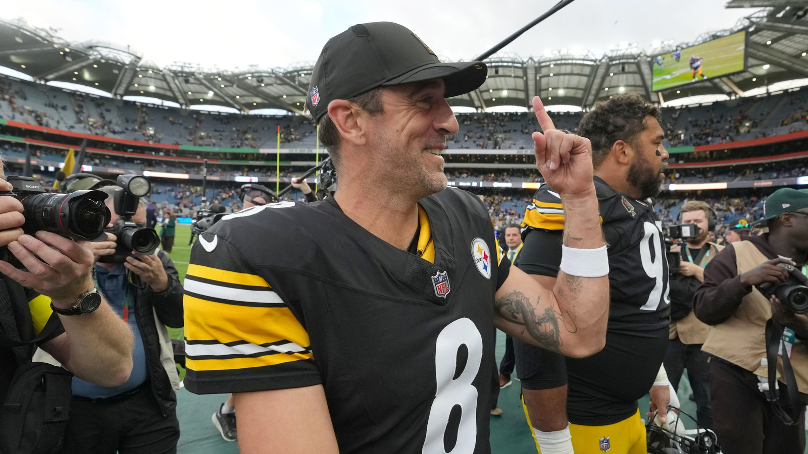 Aaron Rodgers Disrupts Mike Tomlin’s Plans After HC’s Official Decision ...