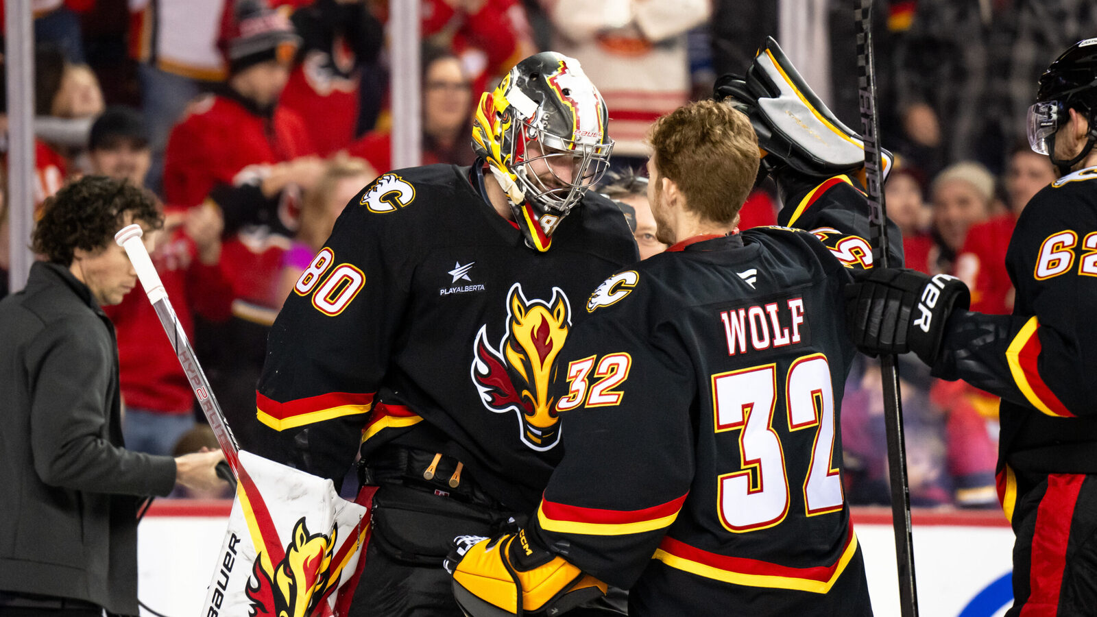 Dustin Wolf and Dan Vladar are carrying the Flames | Yardbarker