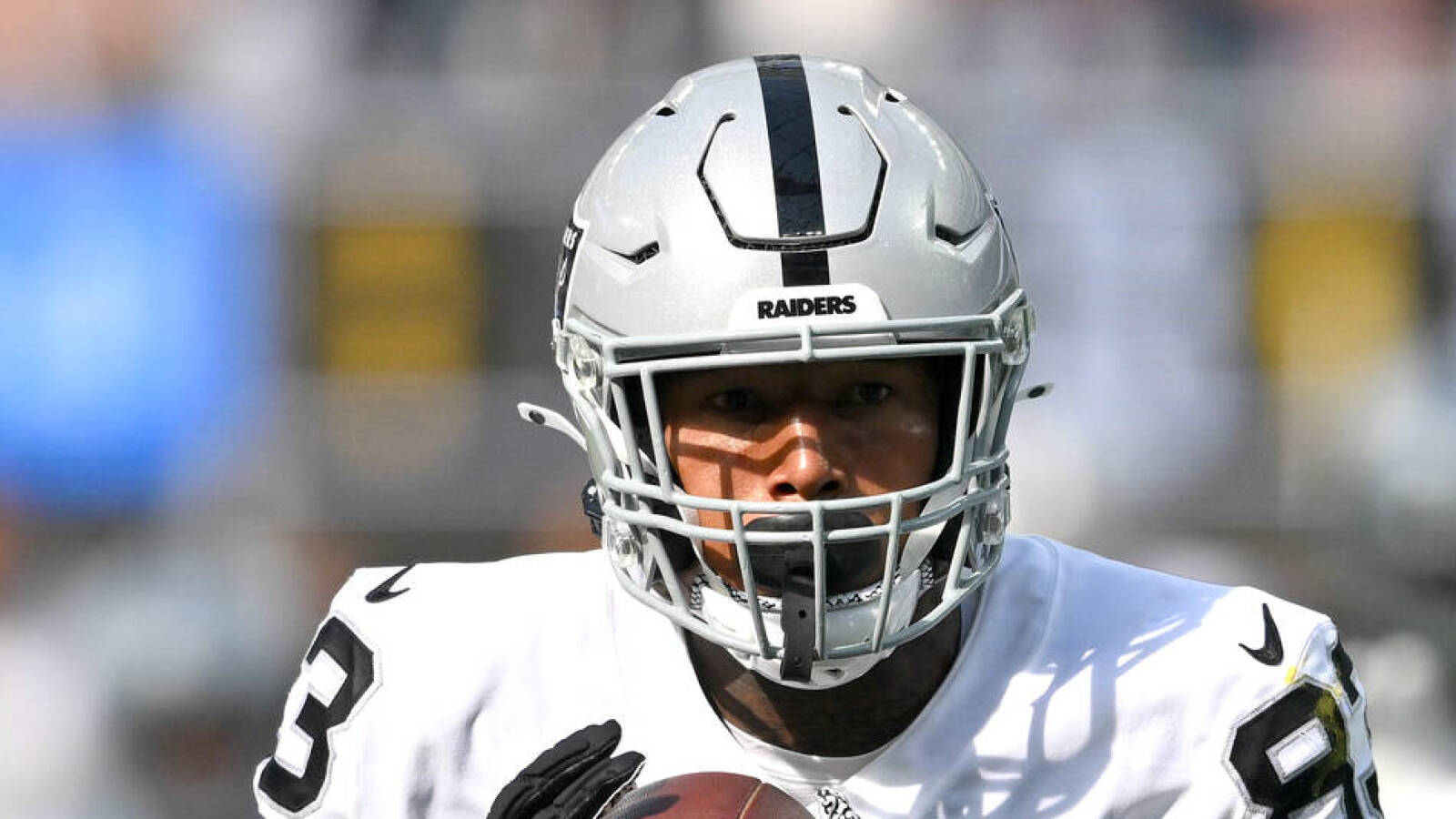 When will it be the 'right time' for Raiders' Waller? | Yardbarker